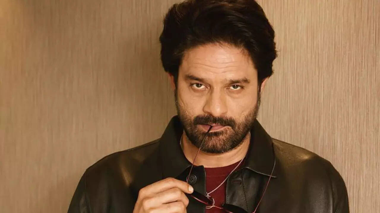 ‘Ki basically aap gaadhe ho’: 'The Family Man 3' star Jaideep Ahlawat ...