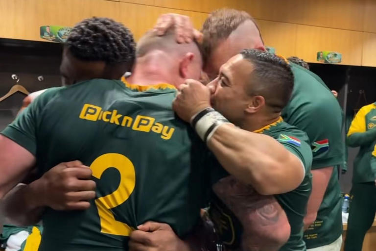 Marx gets MOBBED by Springbok teammates as he’s crowned Player of the ...