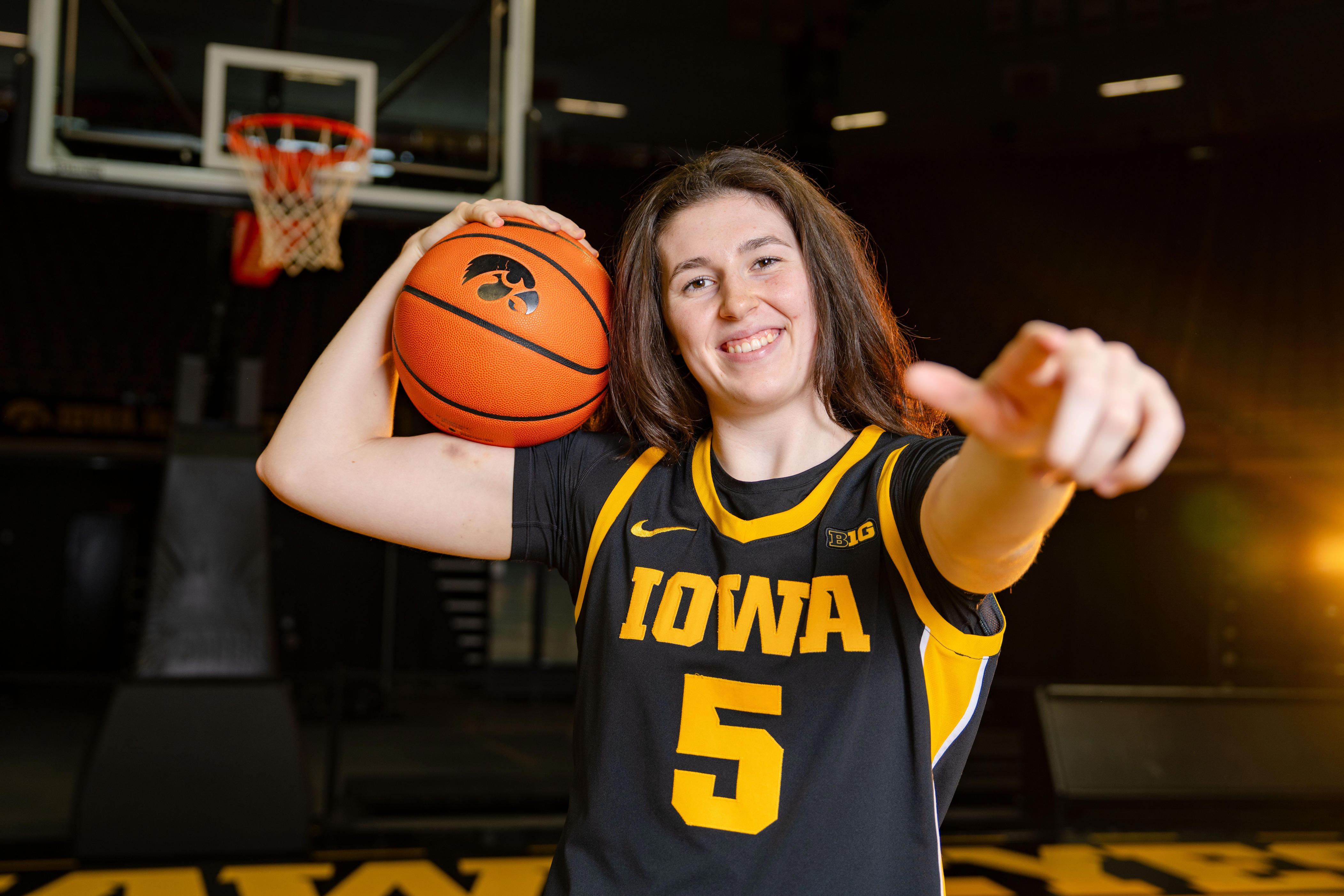 Ava Heiden keys Iowa women's basketball win vs. Penn State
