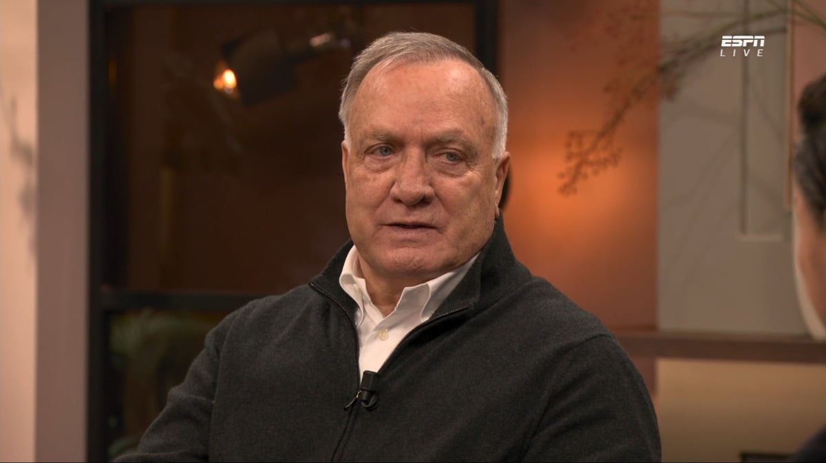 Dick Advocaat oppert Wesley Sneijder als opvolger van Alex Kroes bij Ajax