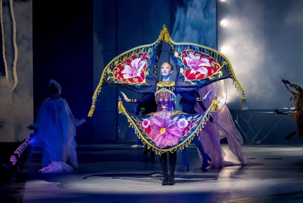 Young designer brings Malaysian heritage to global stage
