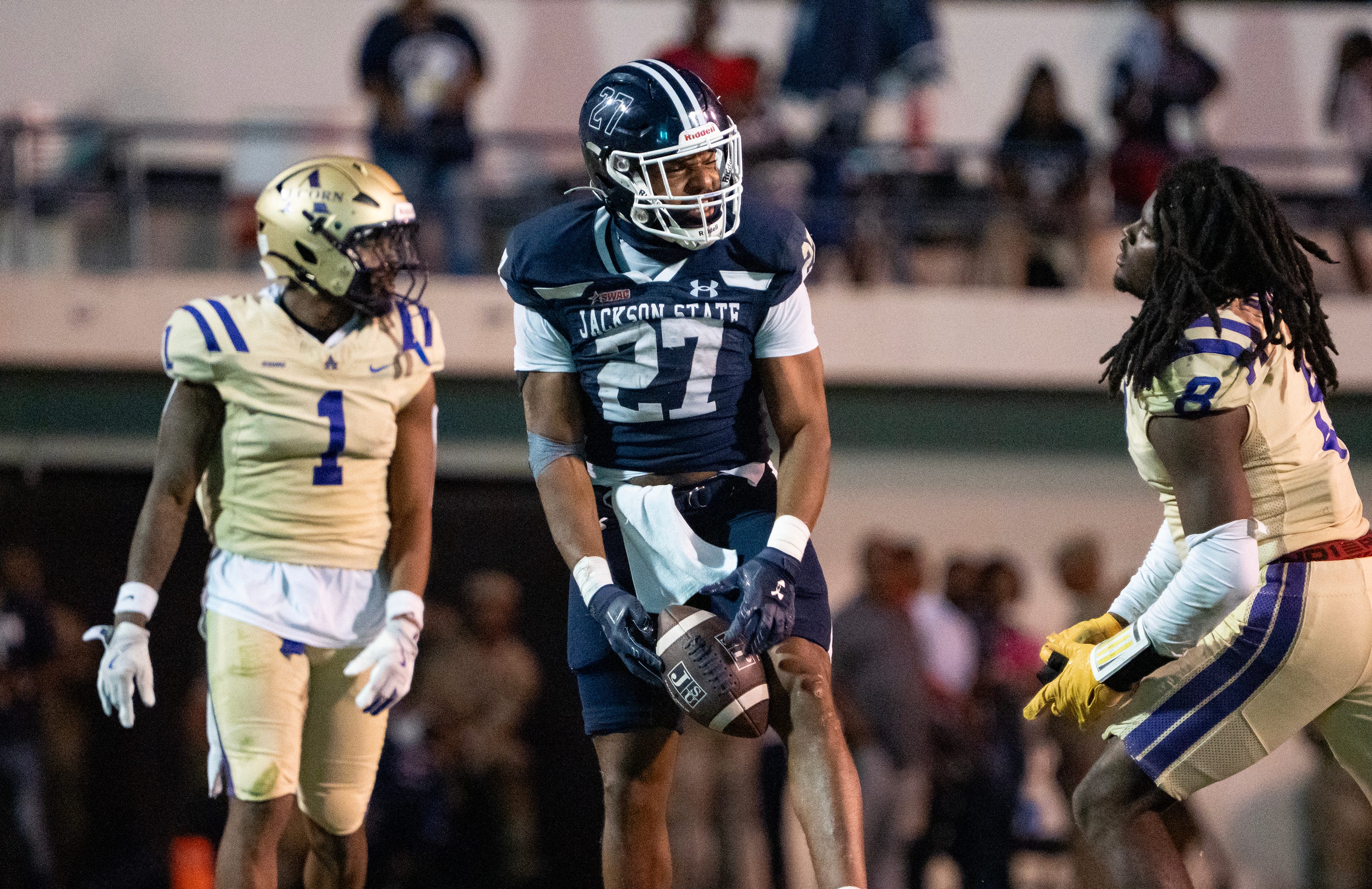 Jackson State's Ahmad Miller, who led SWAC in rushing, to enter ...