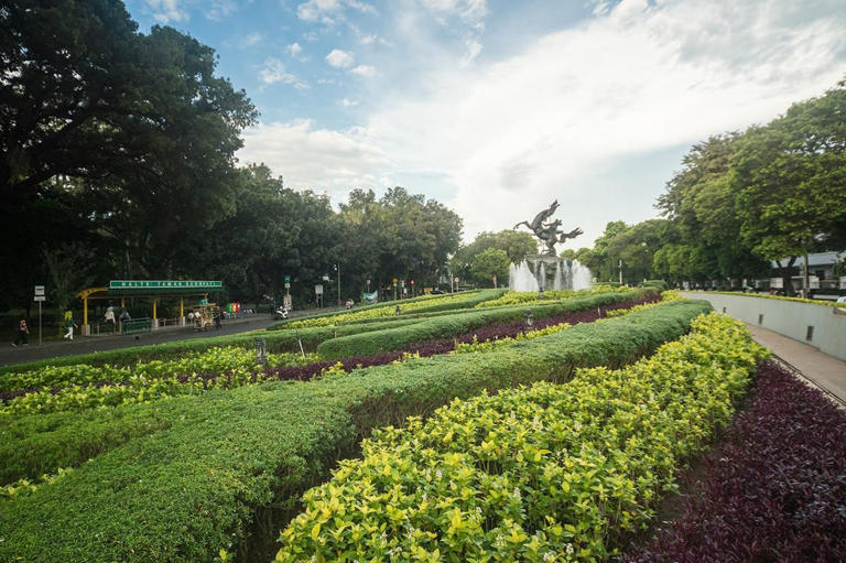 7 Taman Kota Terbaik di Jakarta, Spot Healing yang Asri di Tengah Kota