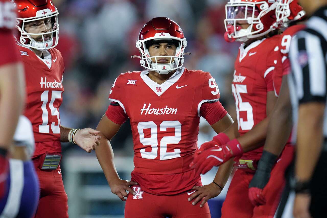 Offensive failures doom No. 23 Houston Cougars in tight loss to TCU ...