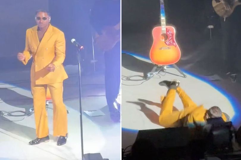 Renowned R&B singer 'saw his life flash before his eyes' as he ...