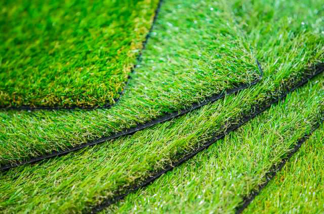 Homeowner sparks backlash with photo of serious landscaping mistake ...