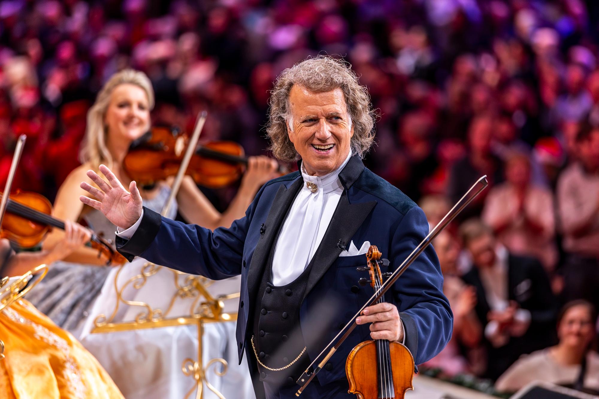 André Rieu stars in Merry Christmas concert on Derbyshire cinema screens