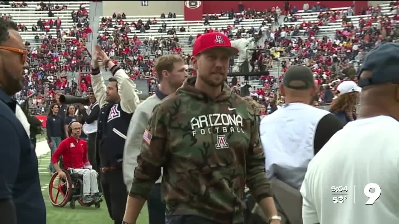 Reescano runs for 3 TDs, Arizona uses fourth-quarter flurry to beat ...