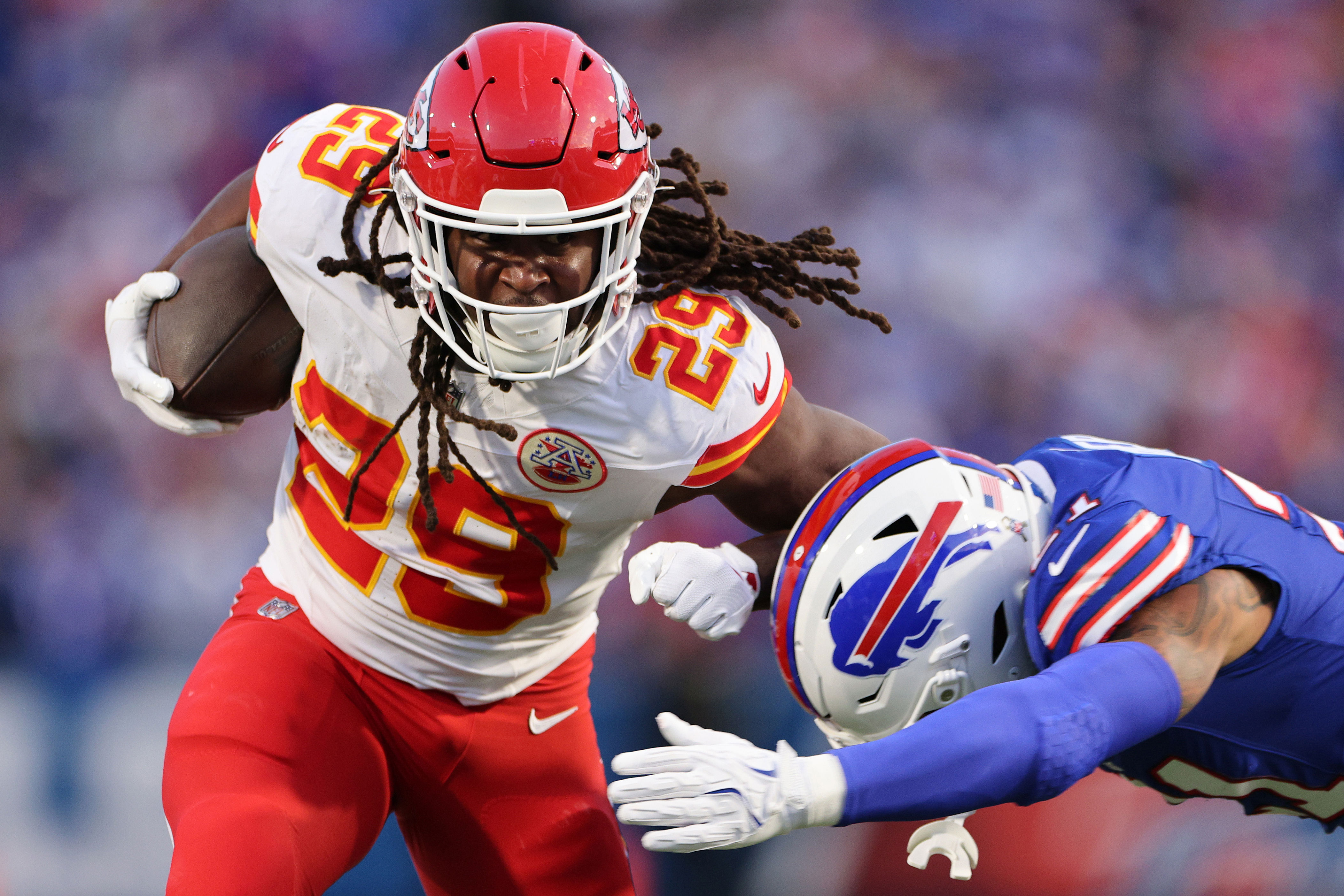 Kareem Hunt start or sit: Week 12 fantasy football advice