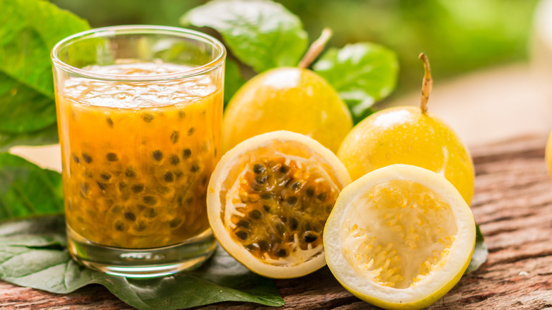 How To Cut And Eat Passion Fruit