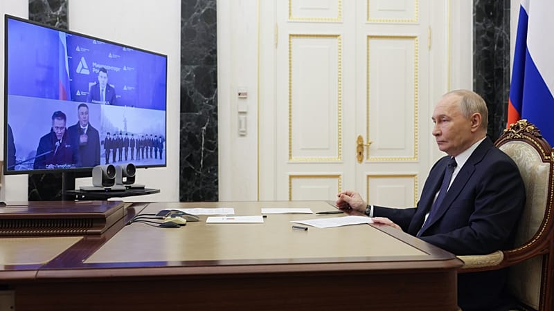 «Που βρίσκεται ο Πούτιν;»: Έρευνα υποστηρίζει πως διαθέτει τρία σχεδόν ...