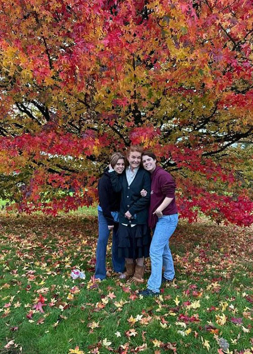 Soon-to-be homeless Fergie could be moving into Princess Beatrice's ...