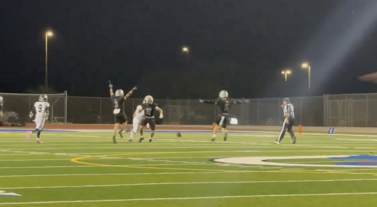 Fans Are Demanding High School Football Referee Is Fired 'Immediately'