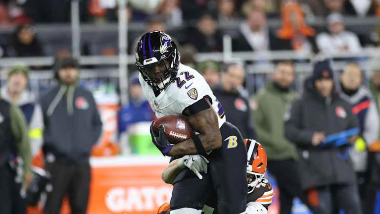 Ravens' Derrick Henry Closing In on NFL History