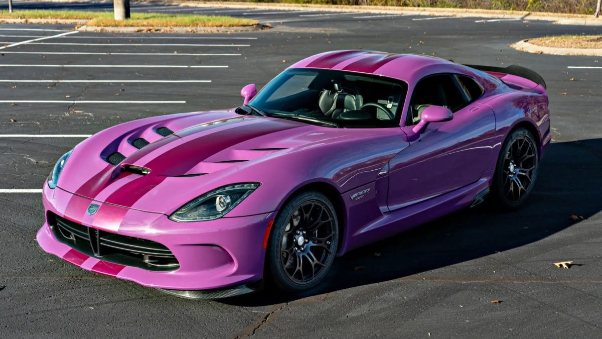 The Only Factory Pink Dodge Viper Ever Made Is Up for Grabs