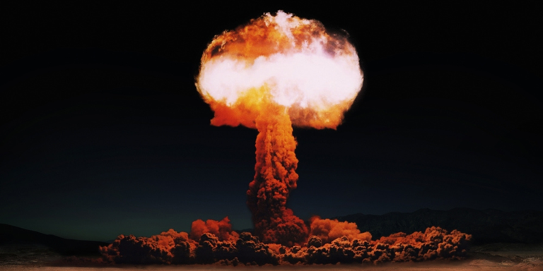 Nuclear historian outlines the devastating effects of an atomic blast ...