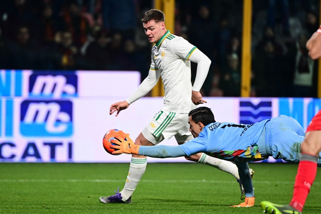 La Roma batte la Cremonese 3-1 e resta prima in classifica