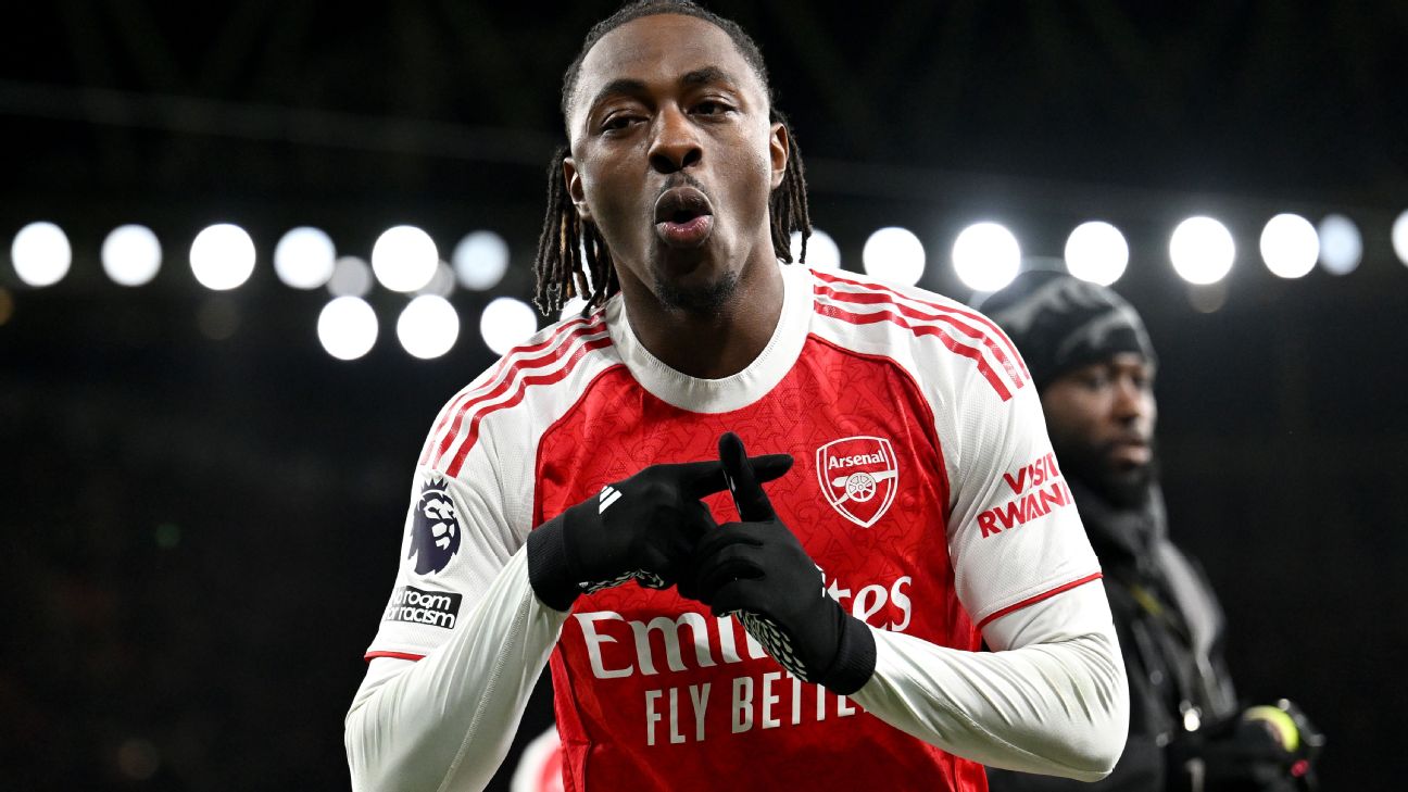 Eze makes Arsenal vs. Tottenham history with hat-trick