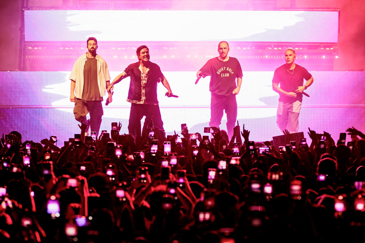 Beloved Boy Band’s Concert Takes a Turn After Onstage Injury Sends ...