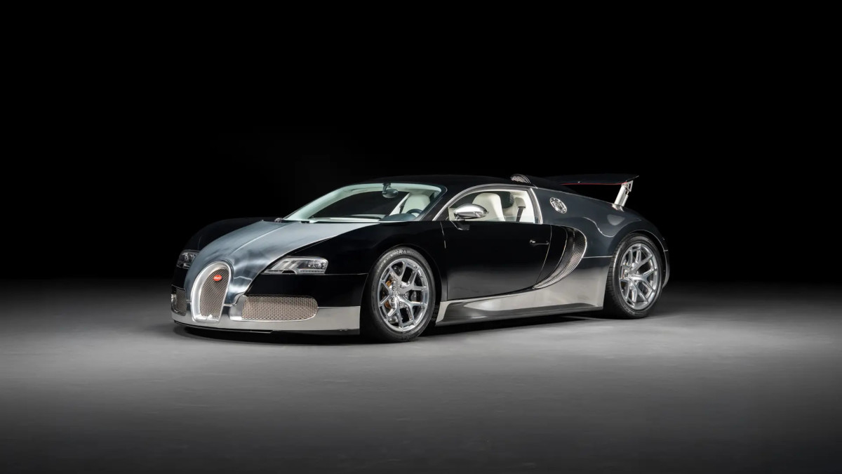 Ultra-Rare 2010 Bugatti Veyron Nocturne With 2,612 Miles Hits the Market