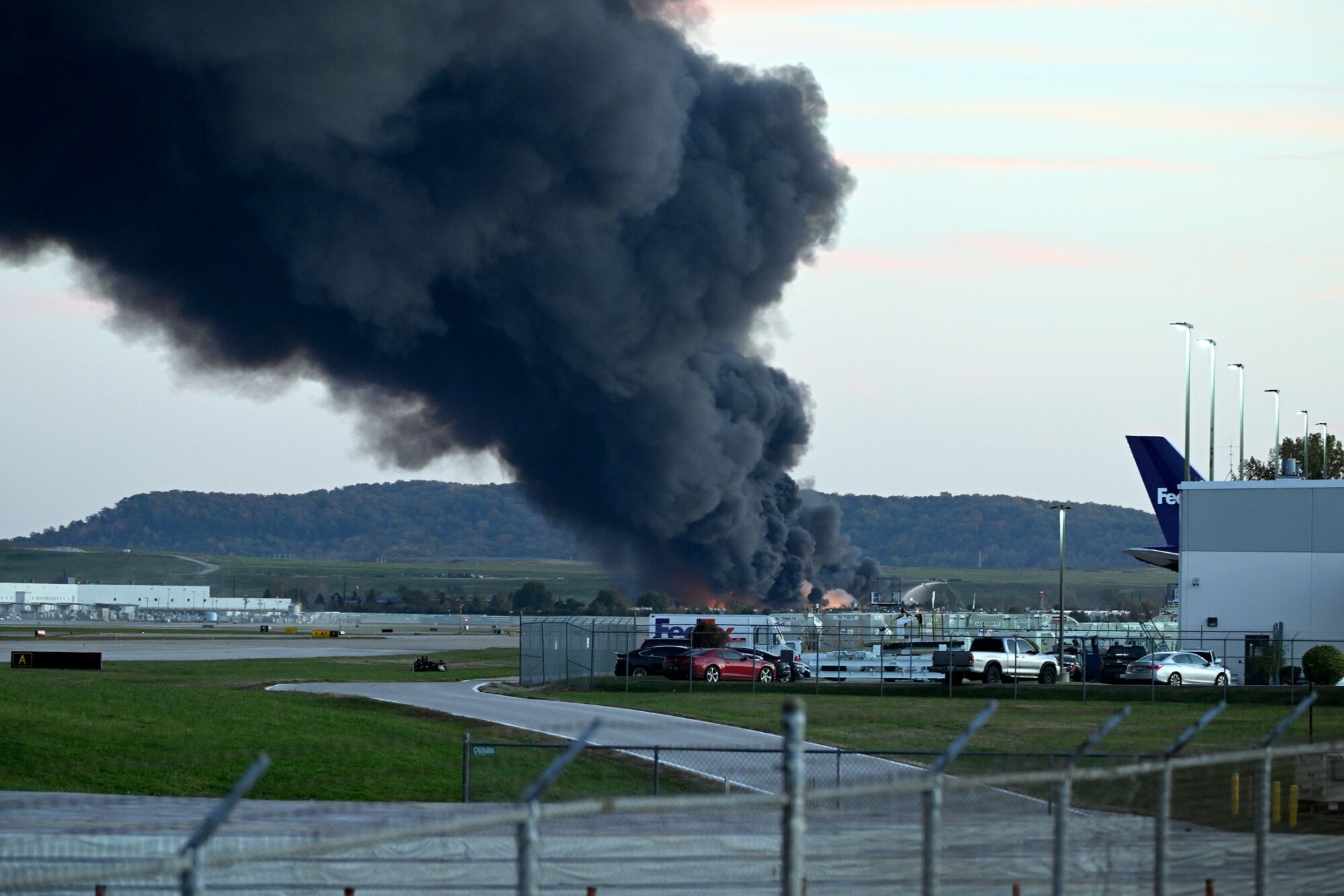 UPS, FedEx Scramble to Shore Up Networks Drained By Deadly Crash