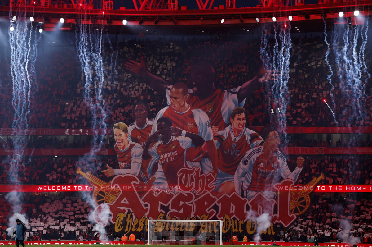 Arsenal fans unveil tifo with image of Sol Campbell before Spurs clash