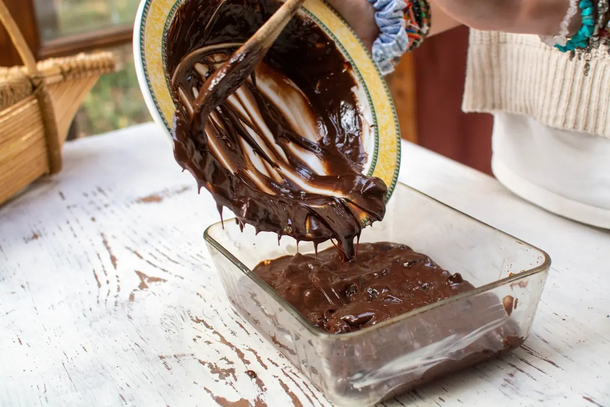 Mousse de chocolate sem açúcar surpreende com cremosidade à base de peras