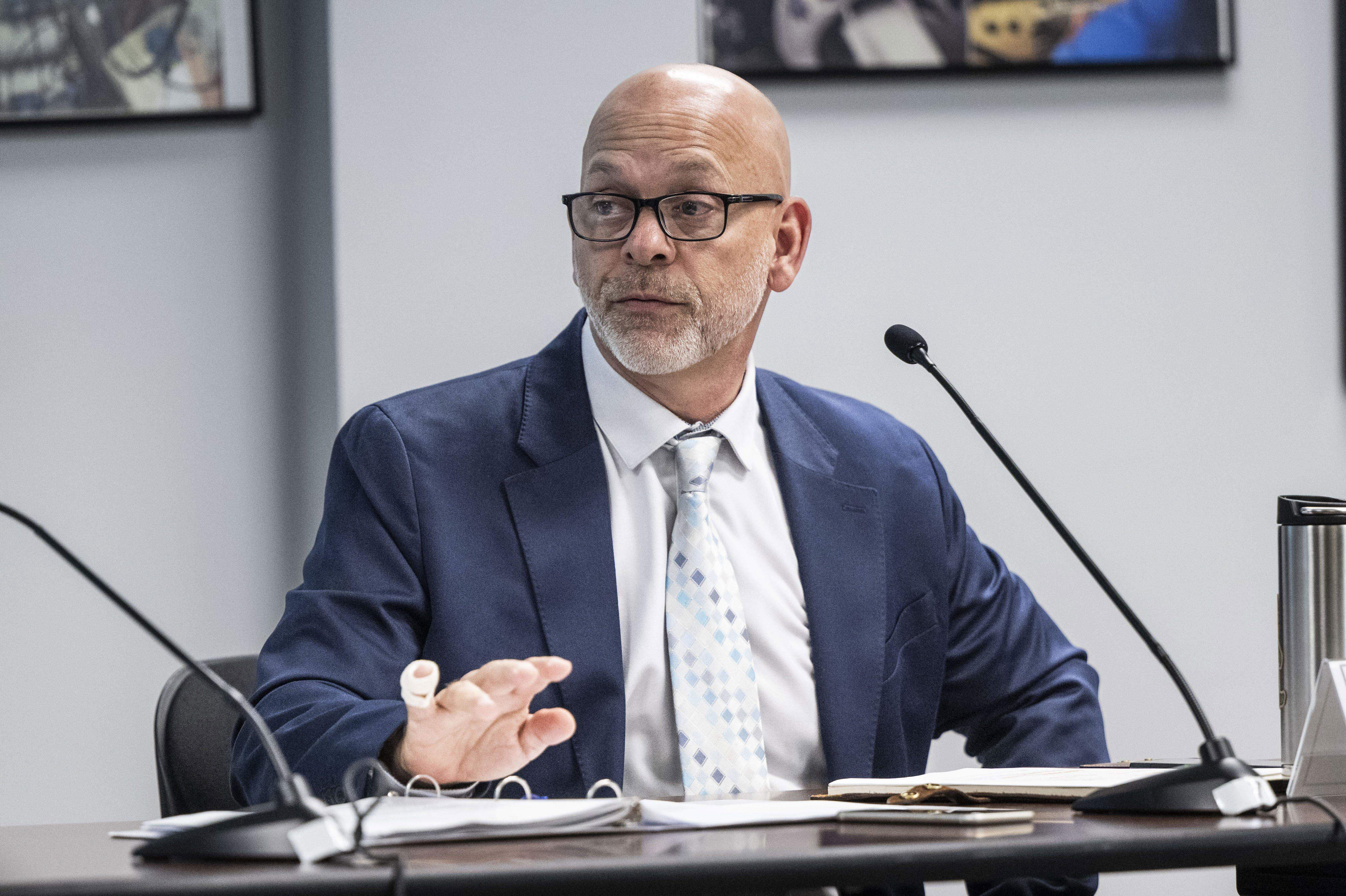 CA spent over $450 million on a new 911 system. It's now scrapping the ...