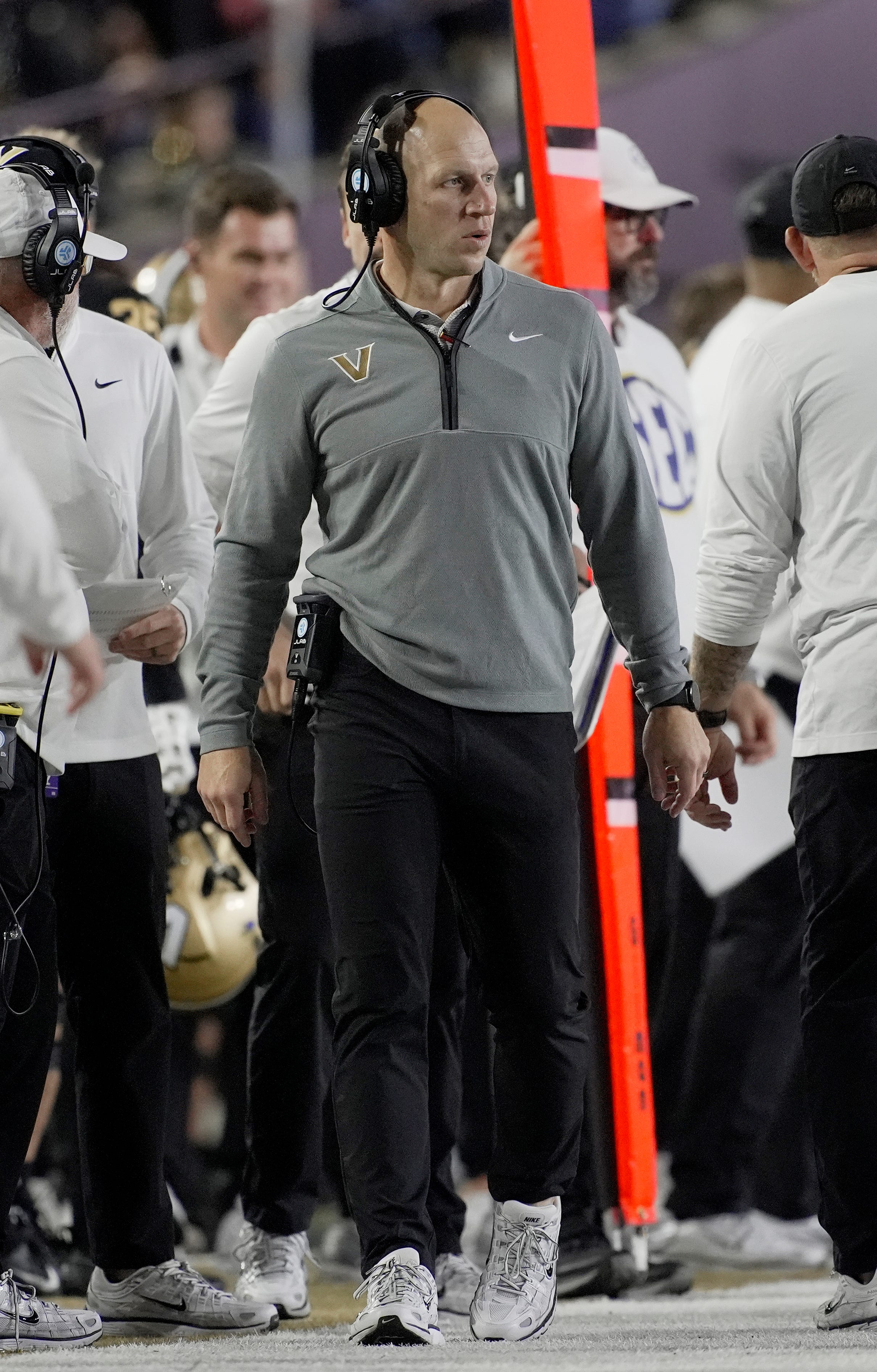 Vanderbilt football losing assistant receivers coach Jafar Williams ...