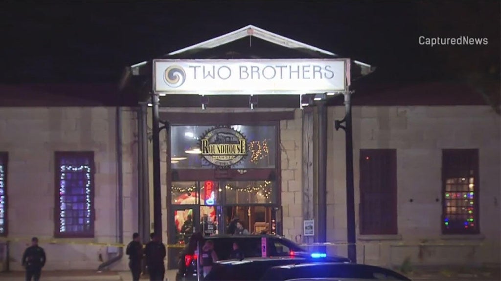 Two killed in Aurora, Illinois, restaurant shooting were previously in ...