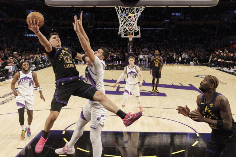 LeBron James' return has Marcus Smart becoming Lakers' 'Swiss Army knife'