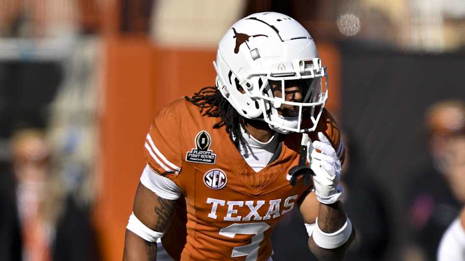 Texas Longhorns Bench Starting CB
