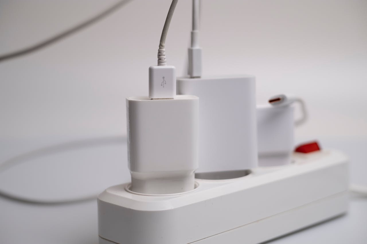 An Electrician Explains Why You Should Unplug These 7 Devices from Extension Cords Right Now