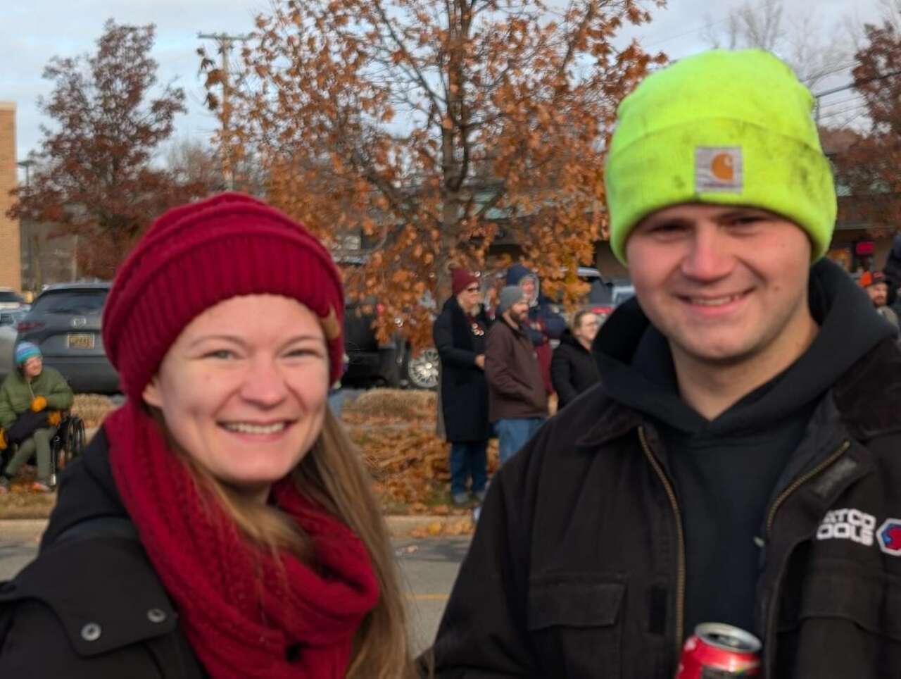 Local shoppers aim to spend less and give more this holiday season