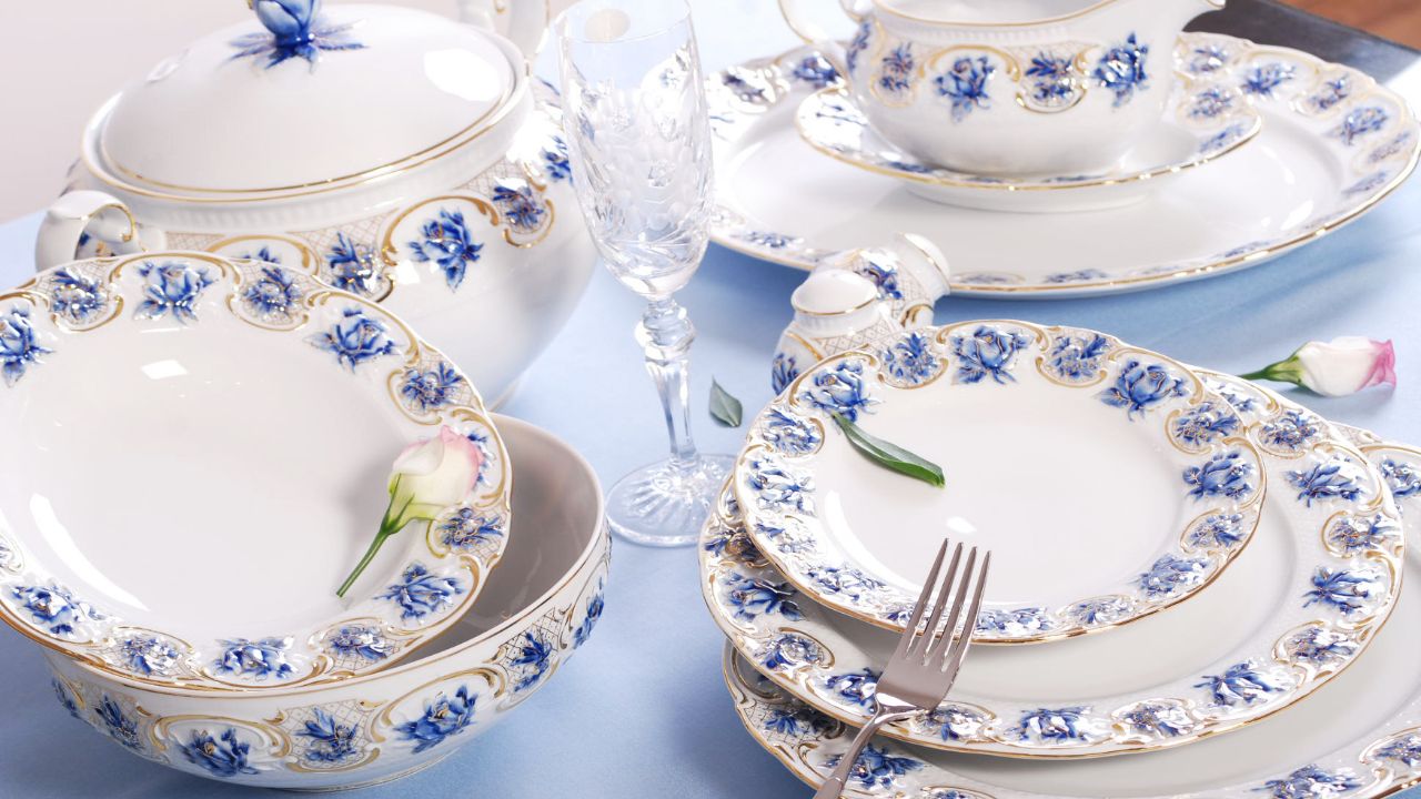 Cette soupière ancienne surnommée Joconde peut valoir une centaine d ...