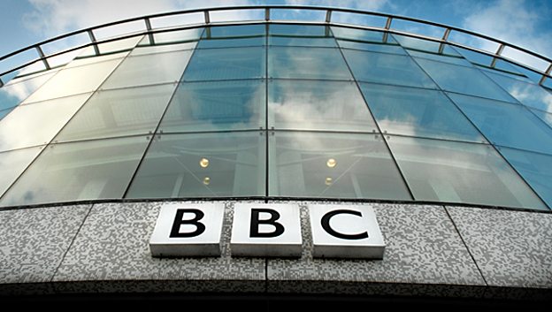 Οι παραιτήσεις και το αβέβαιο μέλλον του BBC