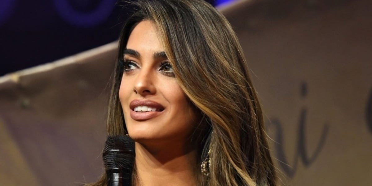 Amal Clooney just debuted a new look for winter 2025 during a surprise ...