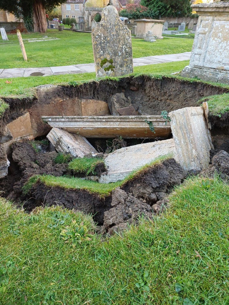 Archaeology breakthrough as 300-year-old crypt uncovered after church ...