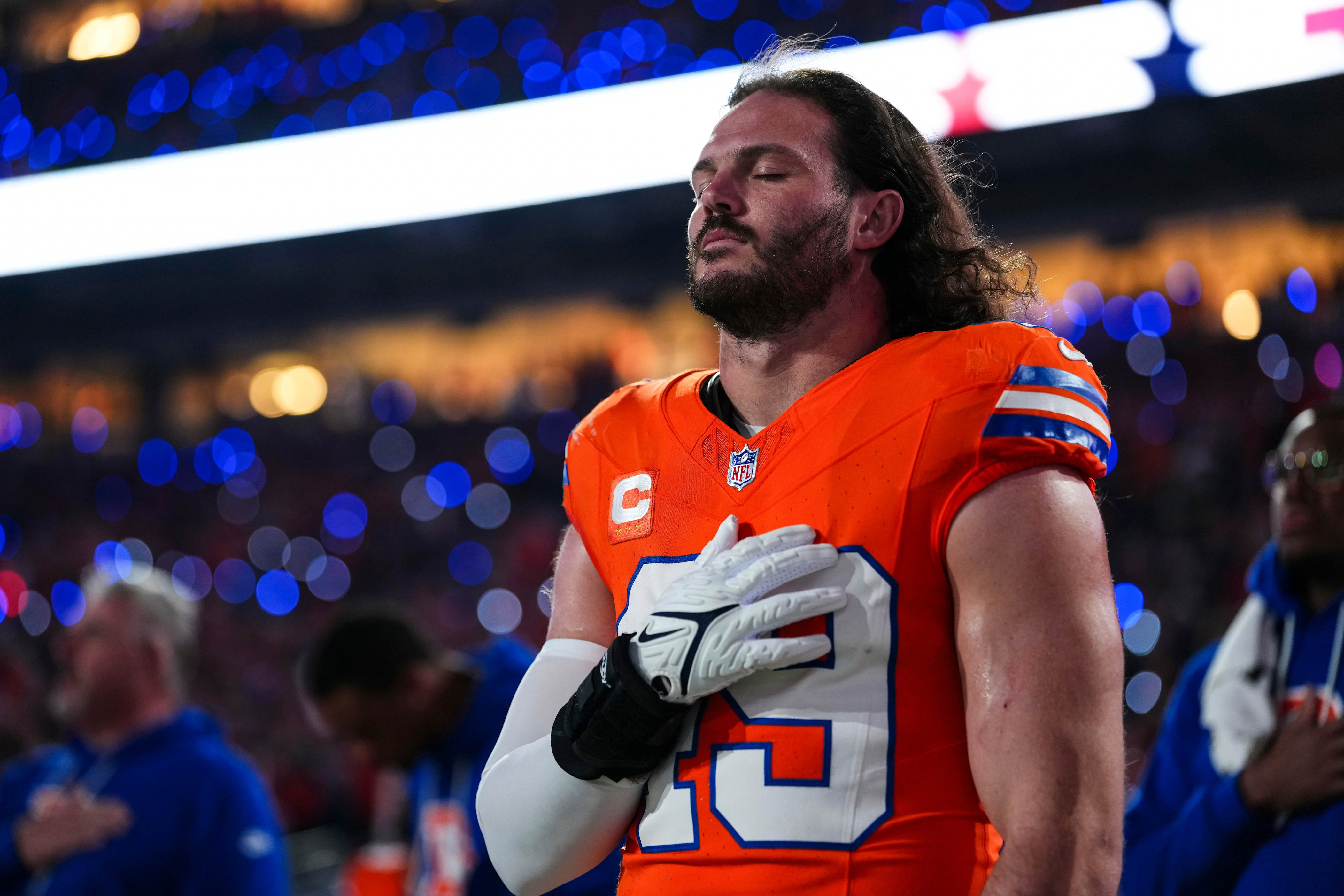 NFL world sends prayers to Broncos star after cancer diagnosis