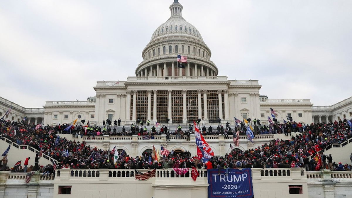 Trump amenaza con demanda de mil millones de dólares a la BBC por ...