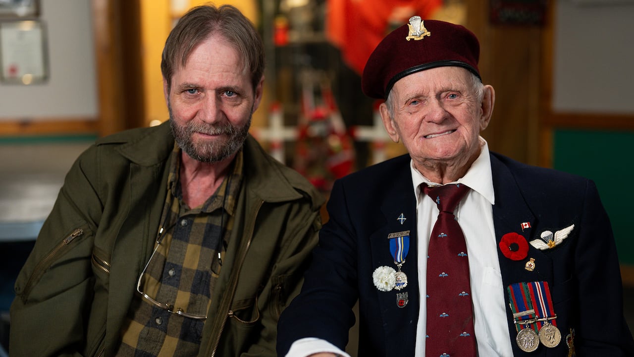 A bond between soldiers | Remembrance Day