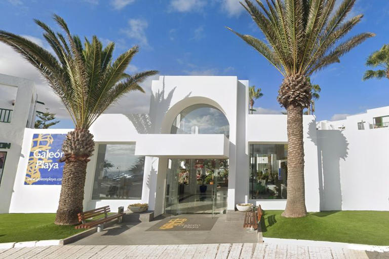 'Really lovely' Brit dies after horror fall from hotel balcony in ...
