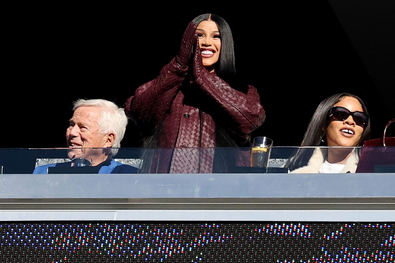 Cardi B Can't Contain Her Excitement After Stefon Diggs' Touchdown ...