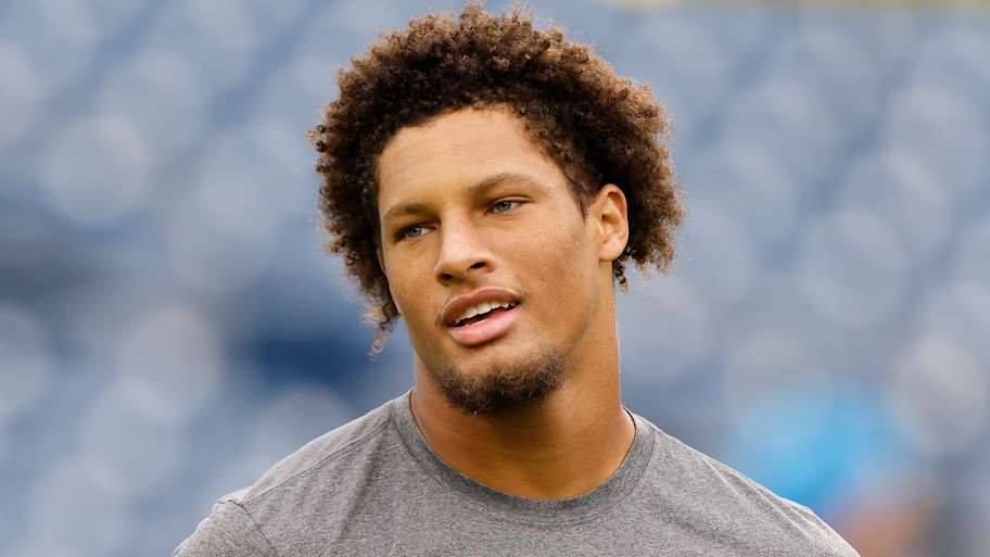 Chargers catch massive break with Oronde Gadsden II injury update