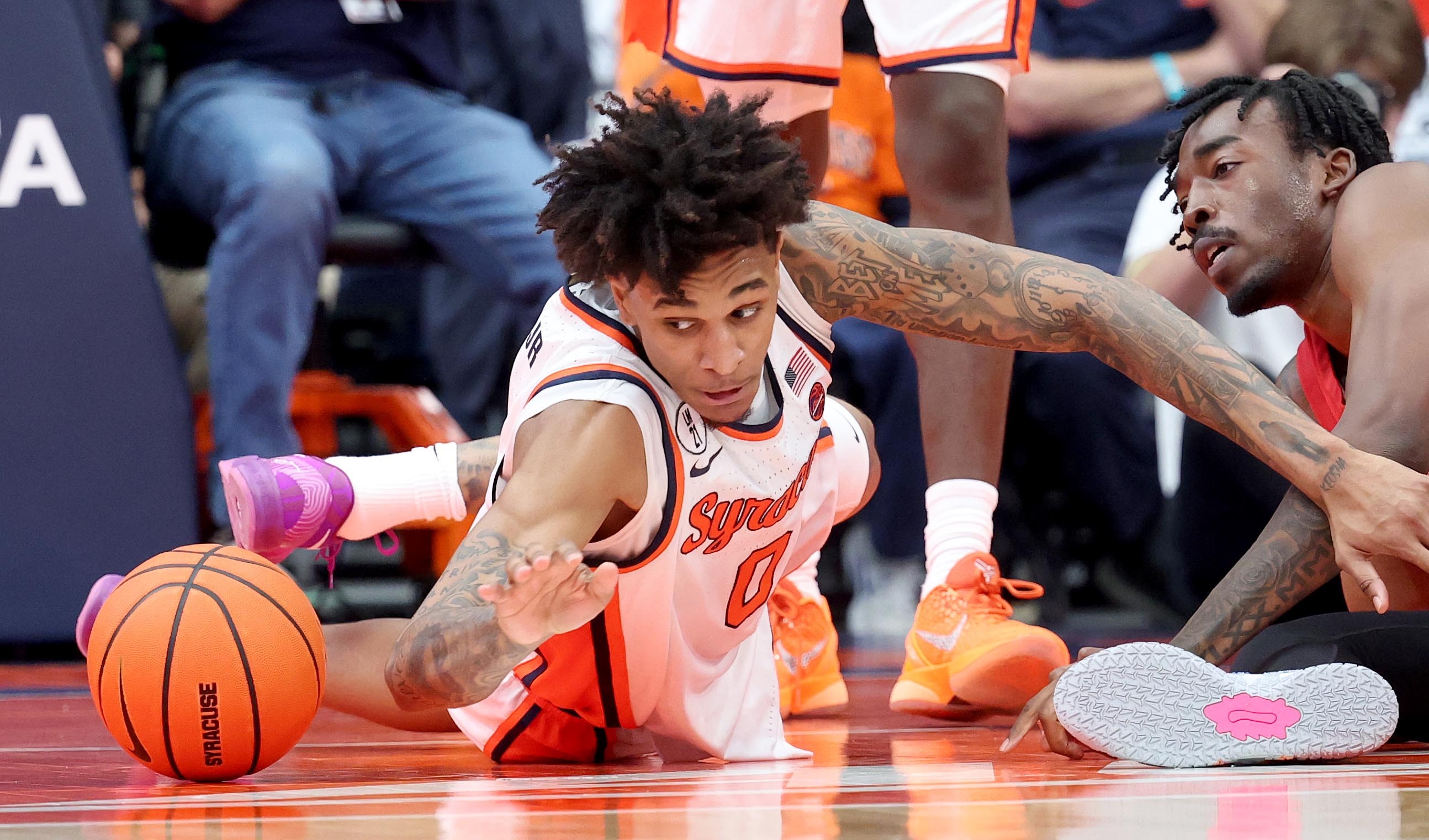 What are those red Xs on the Syracuse basketball scoreboard and how do ...