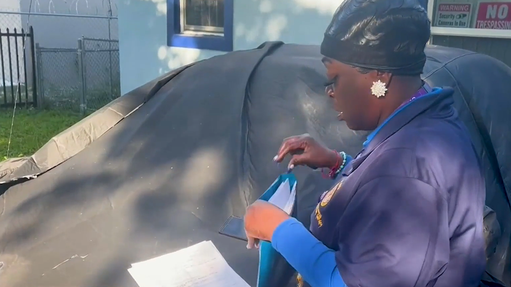 Retirement consultant refunds $3,000 to Miami federal worker after deal ...