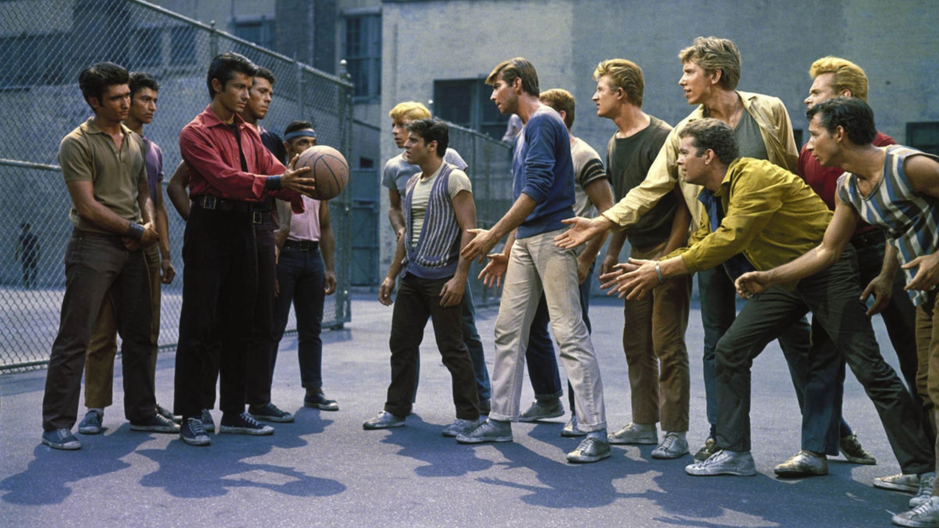 10 Best Musicals Everyone Should See At Least Once