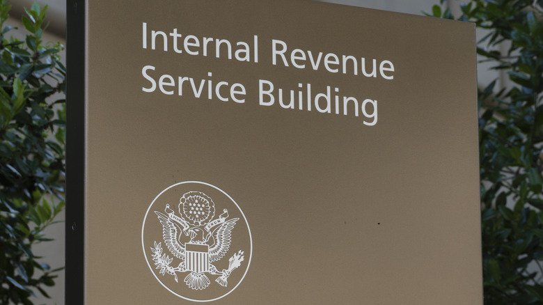 The Easy Tax Filing System The IRS Is Getting Rid Of In 2026