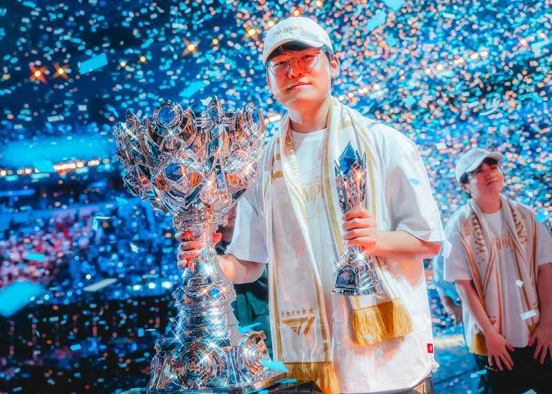 실력으로 증명한 구마유시, T1 사상 첫 '쓰리핏' 선봉장