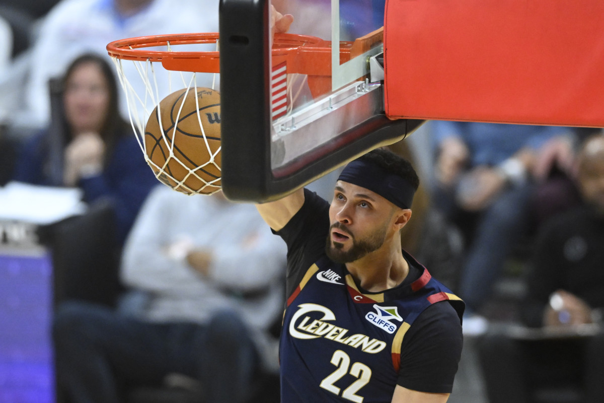 Final injury report for Cavaliers-Spurs, will De'Aaron Fox play?